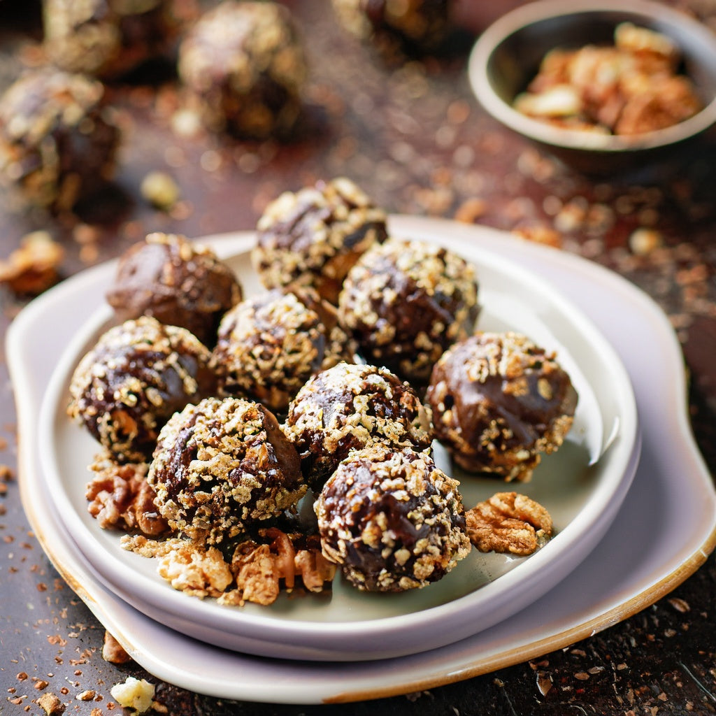 Walnut Butter and Chocolate Energy Bites – Sun & Seed